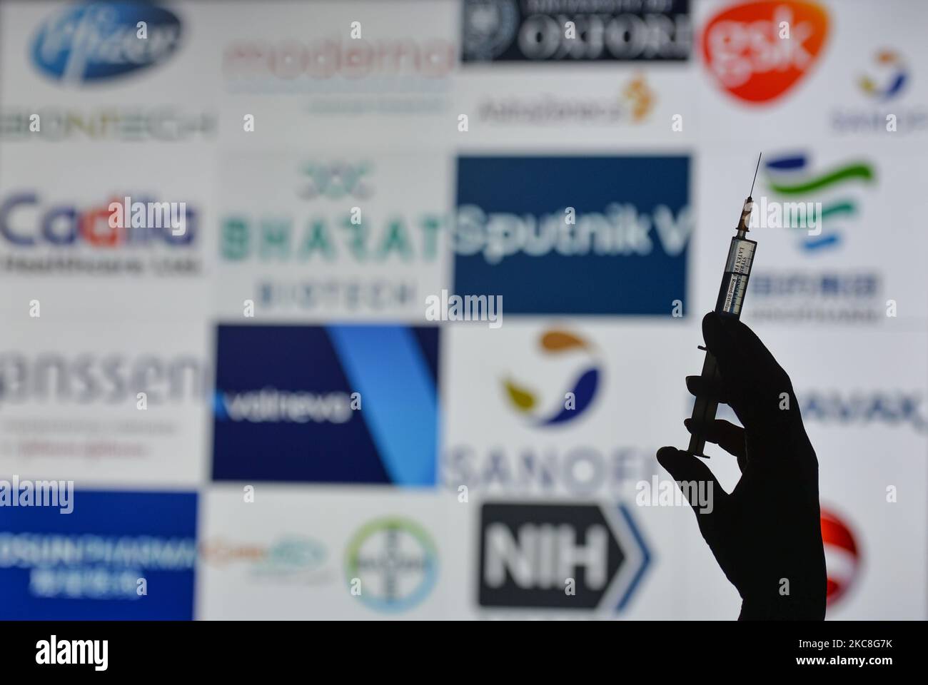 Different covid 19 vaccine logos hi-res stock photography and images ...