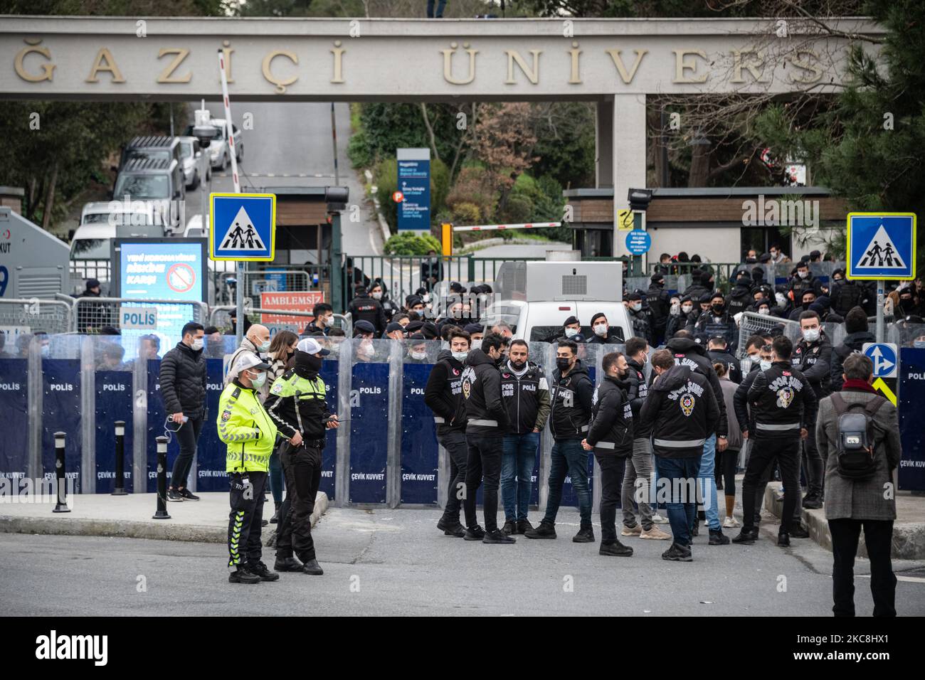 Turkish police forces hi-res stock photography and images - Alamy