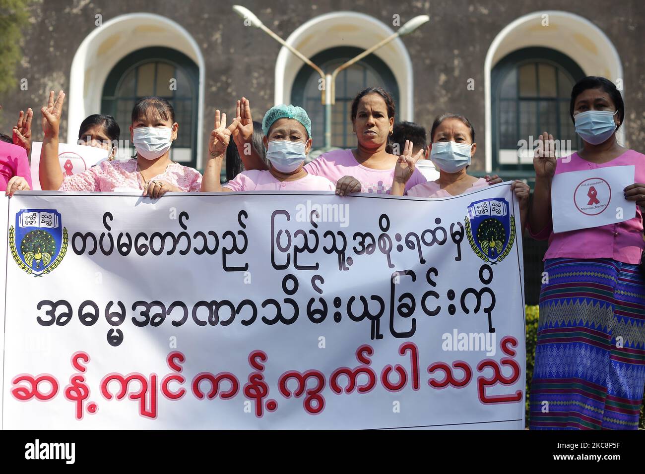 Civil disobedience, myanmar, 2021 hi-res stock photography and images ...