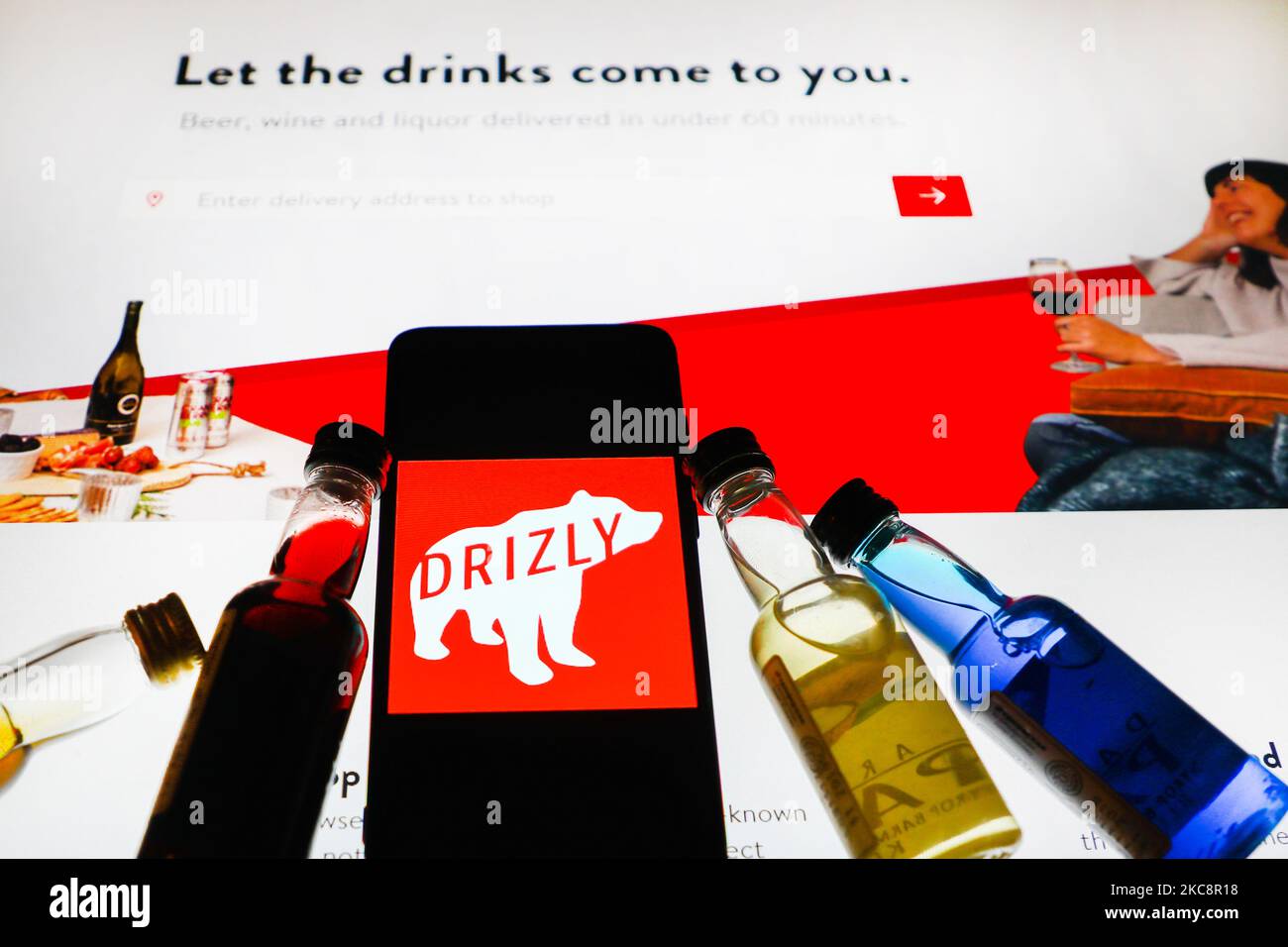 Yet technology logo hi-res stock photography and images - Alamy