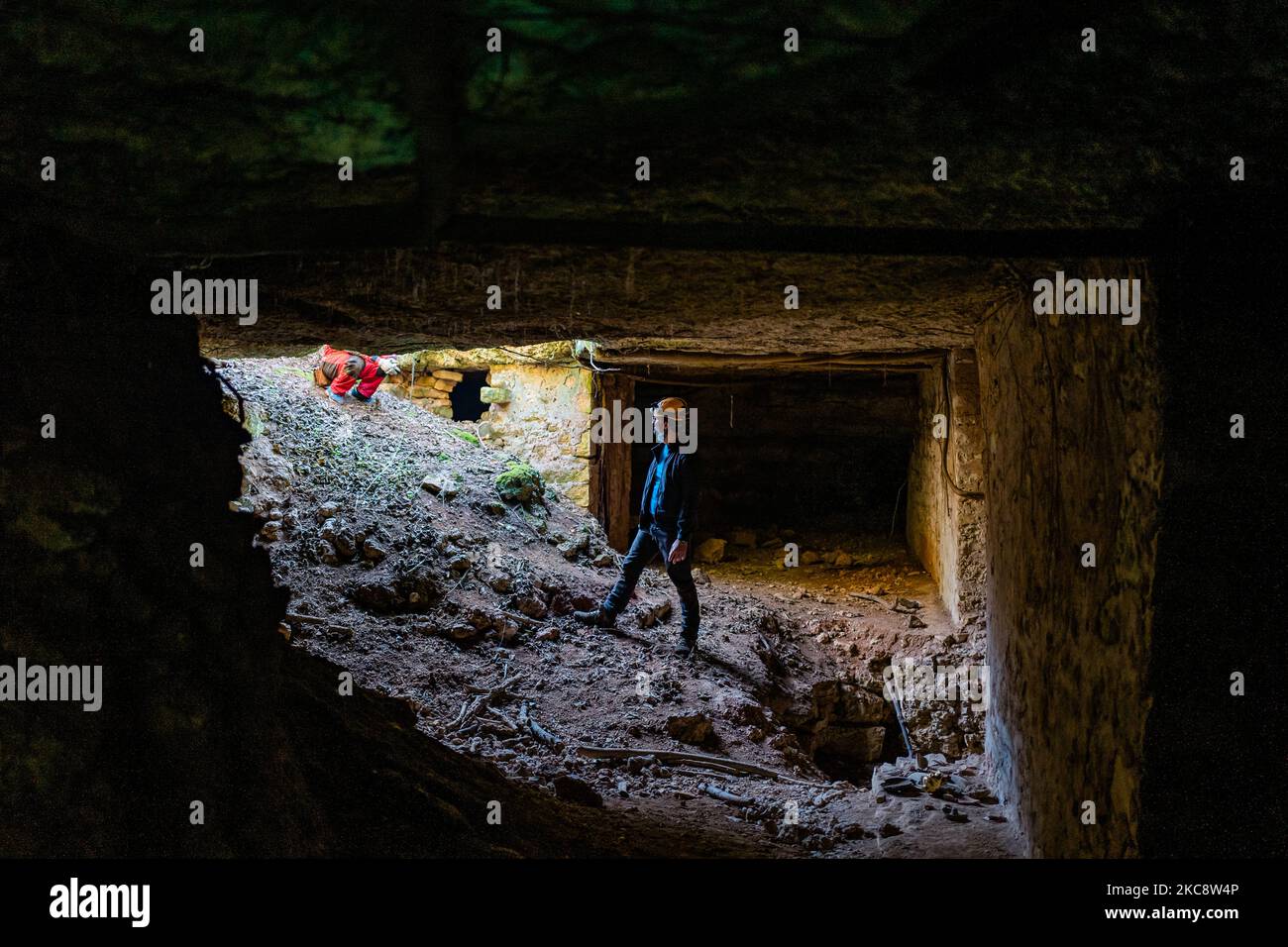 Some members of the Melphicta KalipÃ¨ caves group, volunteer ...