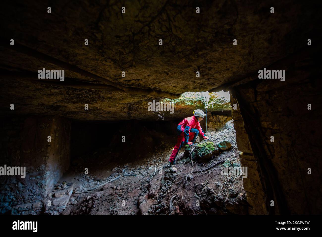 Cave ins hi-res stock photography and images - Alamy