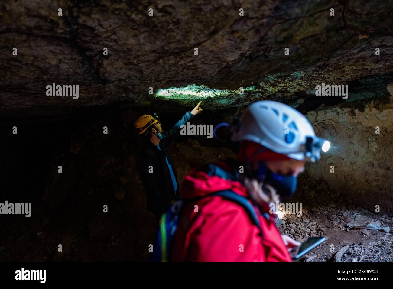 Some members of the Melphicta KalipÃ¨ caves group, volunteer ...