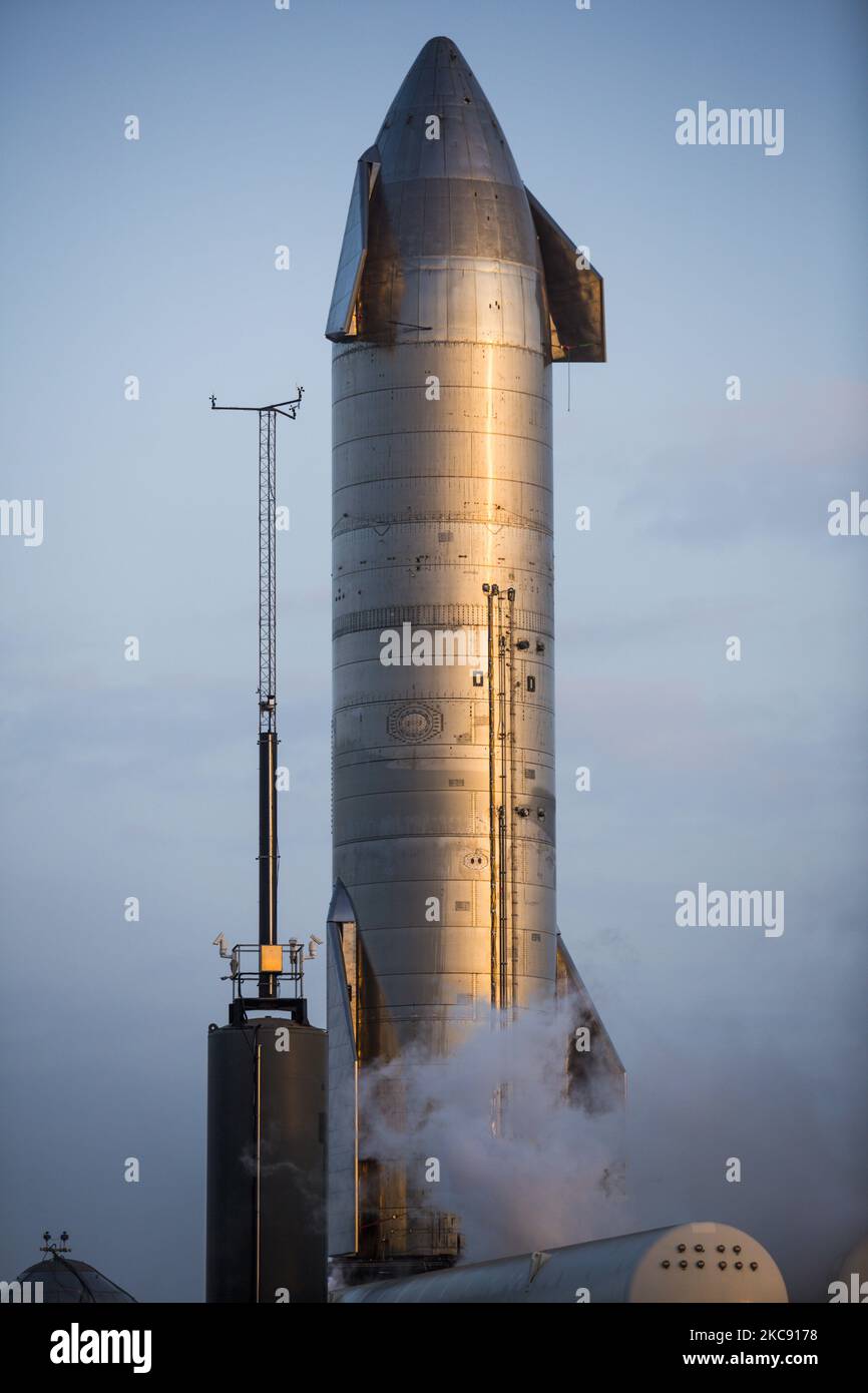 Spacex starship 2021 hi-res stock photography and images - Alamy