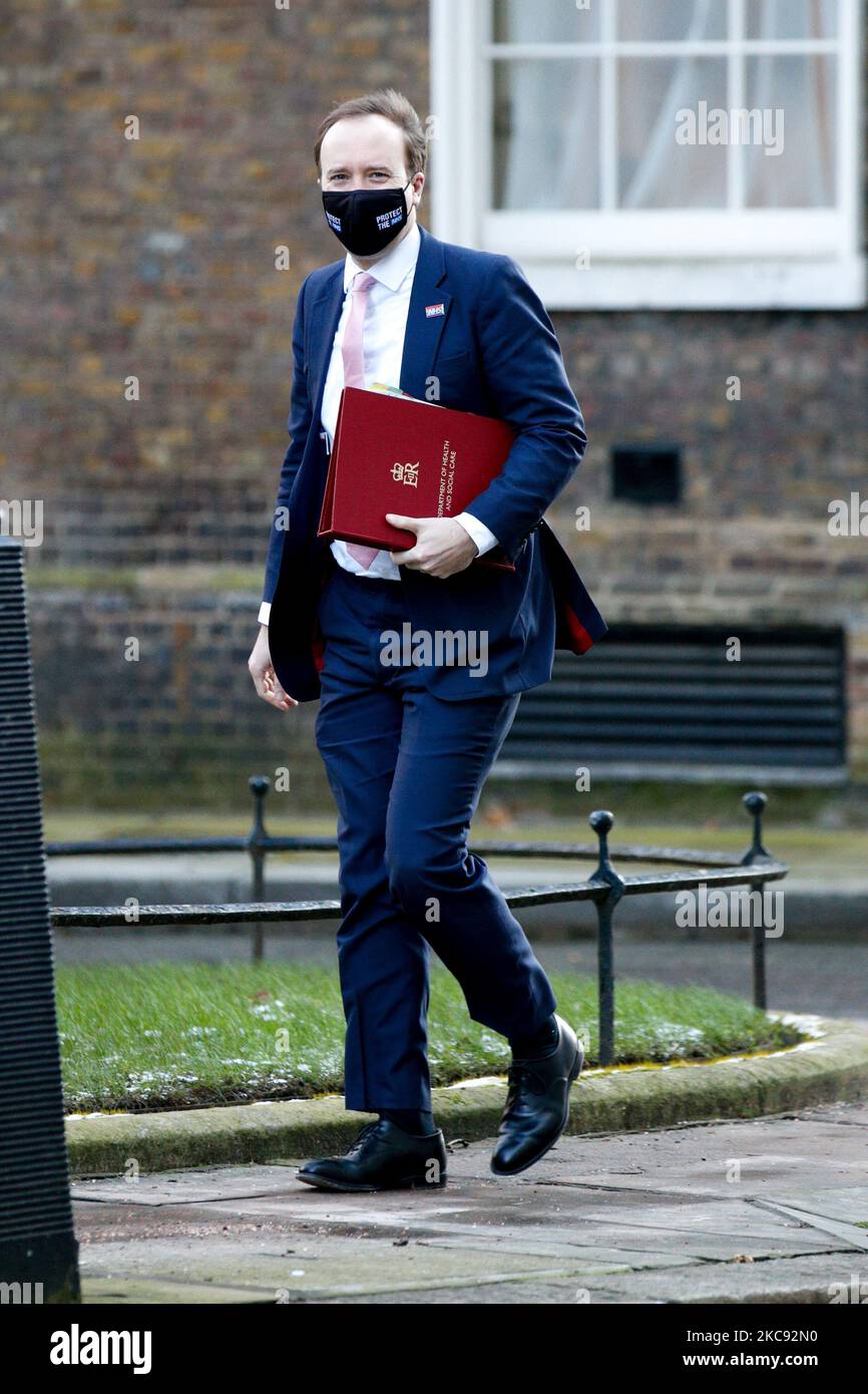 Matt hancock downing street hi-res stock photography and images - Alamy