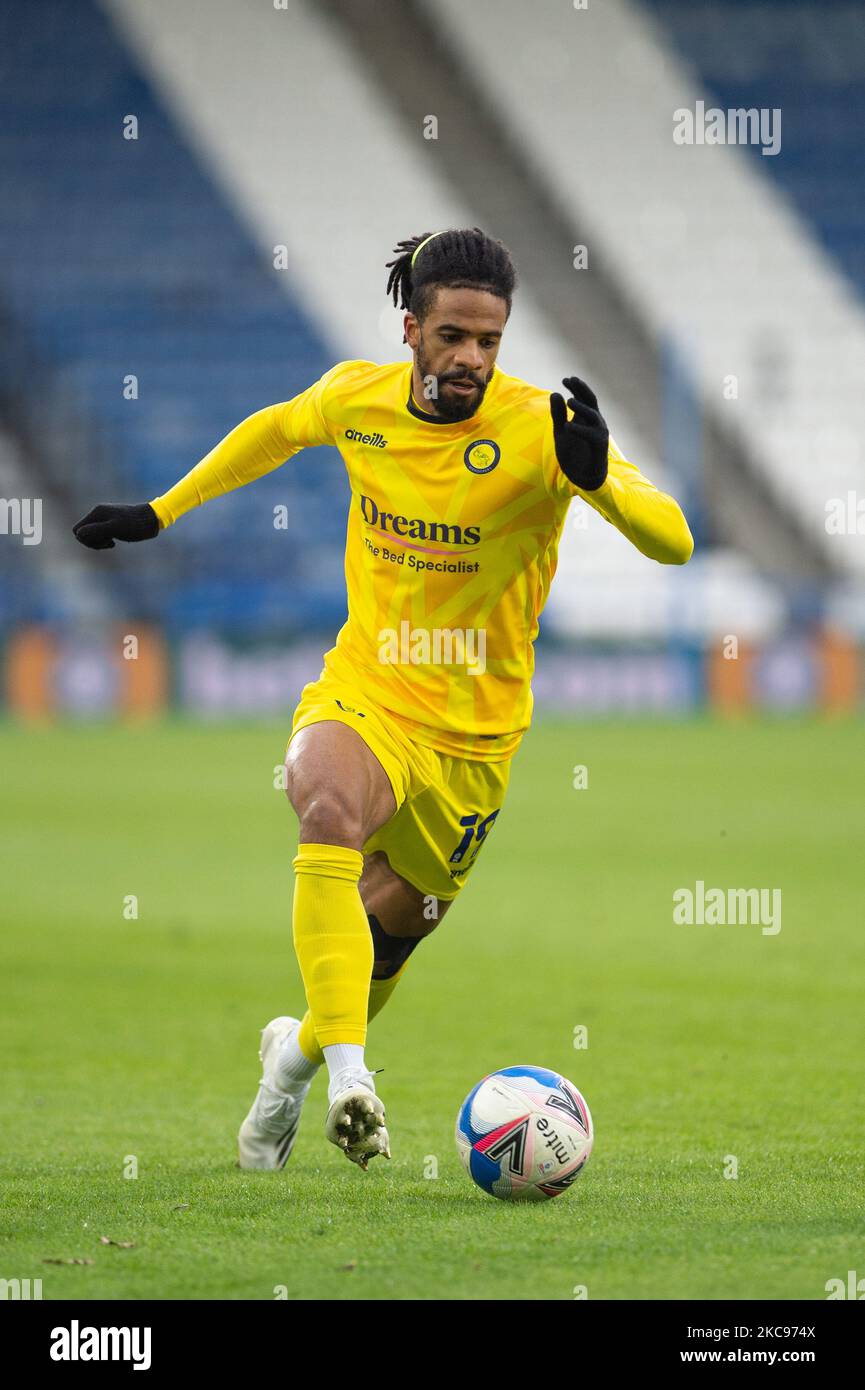 Garath mccleary wycombe wanderers hi-res stock photography and images ...