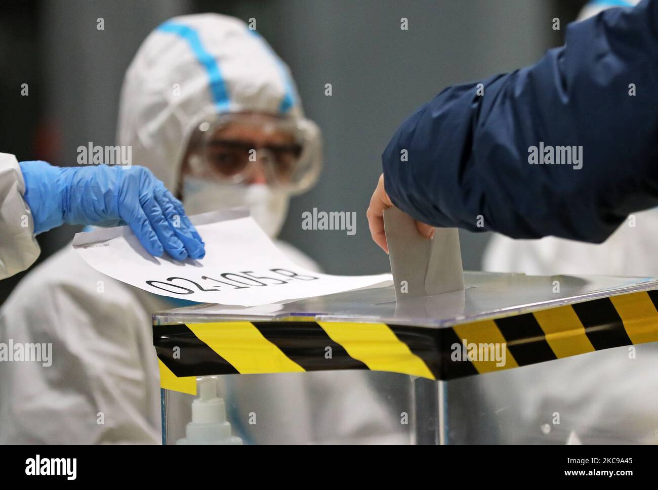The components of the polling stations protected with Personal ...