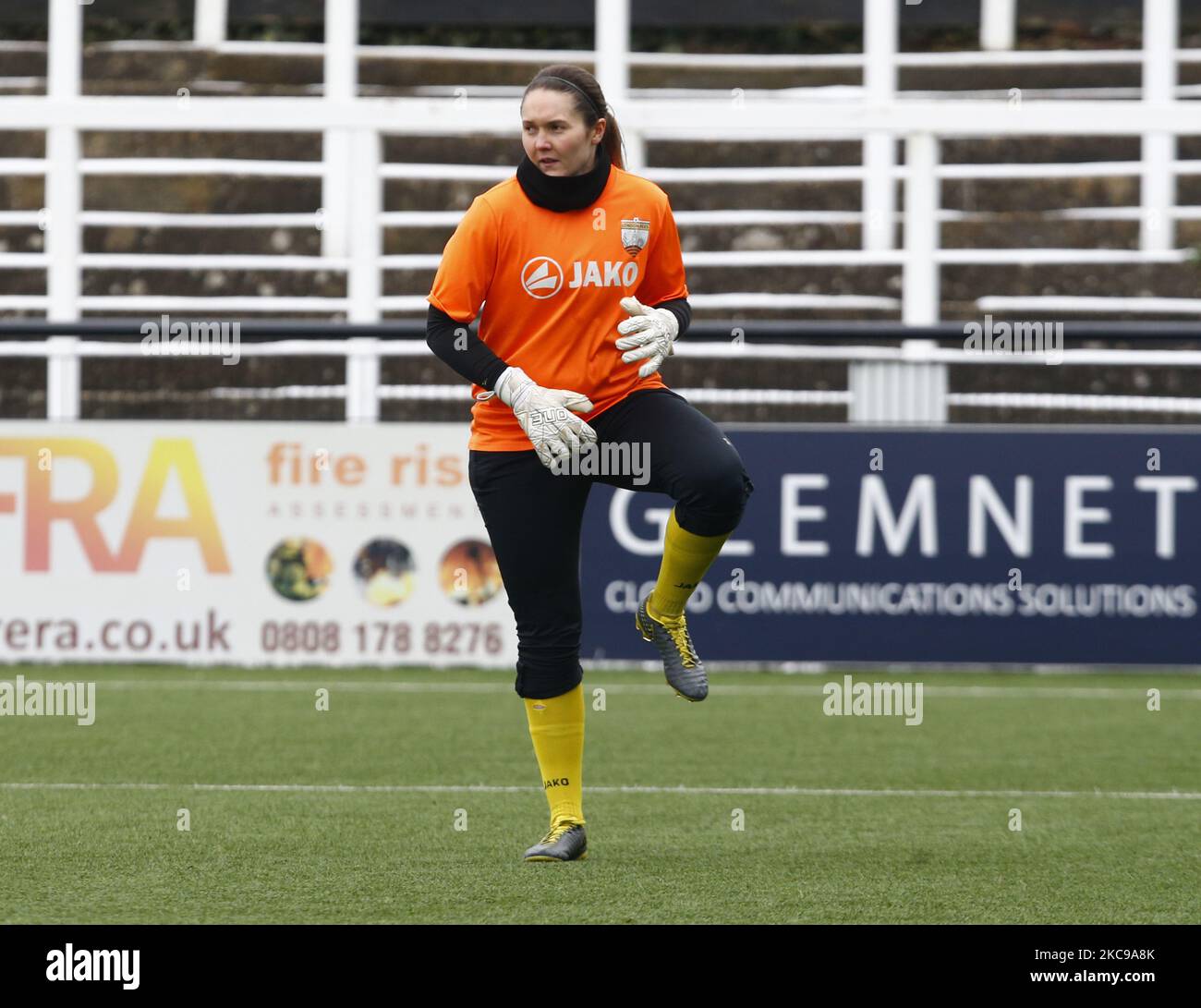Sarah Quantrill of London Bees during the pre-match warm-up during FA ...
