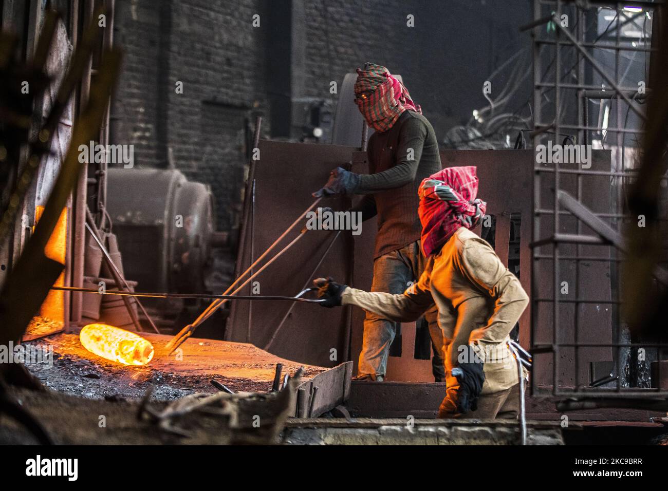 Bangladeshi rolling hi-res stock photography and images - Alamy