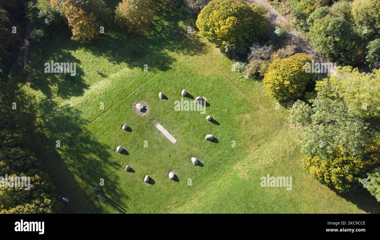 An aerial view of stone circle in a park with green trees Stock Photo ...