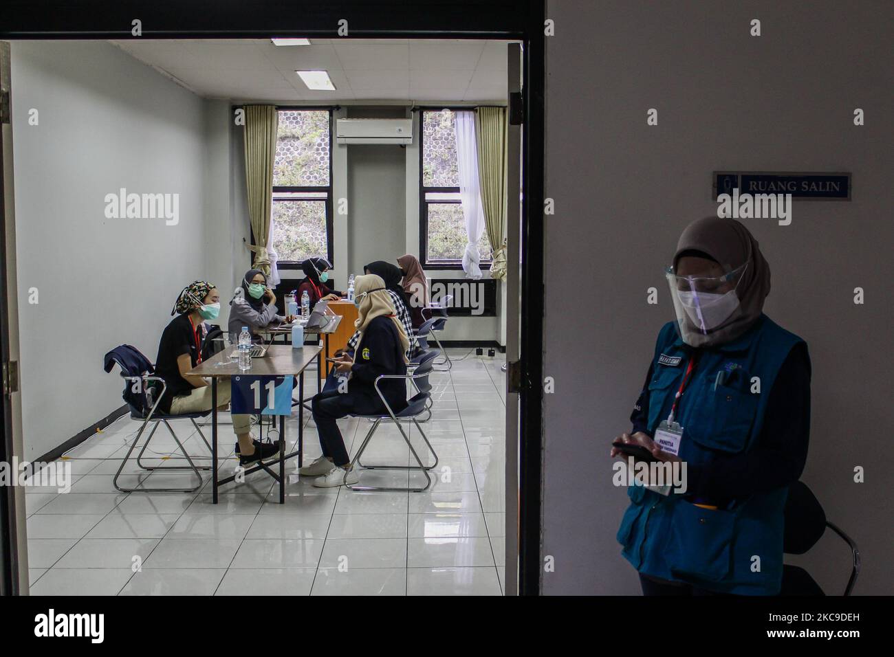 Administrative assessment hi-res stock photography and images - Alamy
