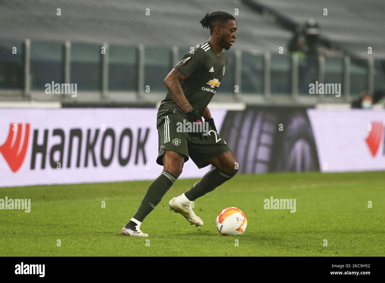 Aaron wan bissaka of manchester utd fc hi-res stock photography and ...