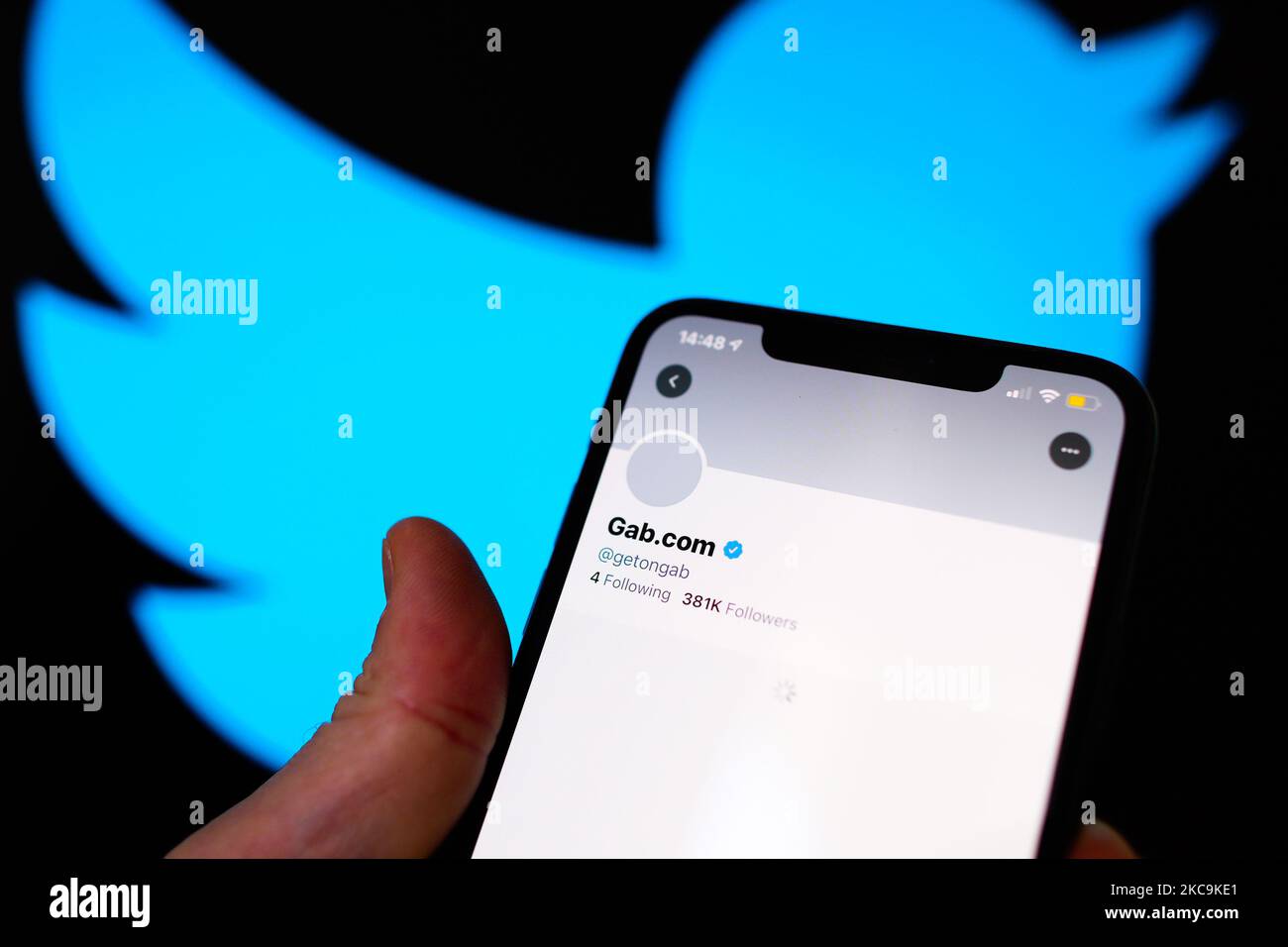 Gab twitter hi-res stock photography and images - Alamy