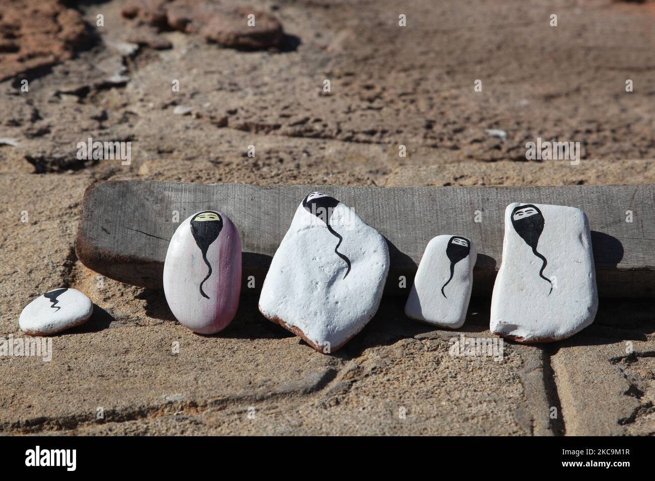 Moroccan souk paintings hi-res stock photography and images - Alamy
