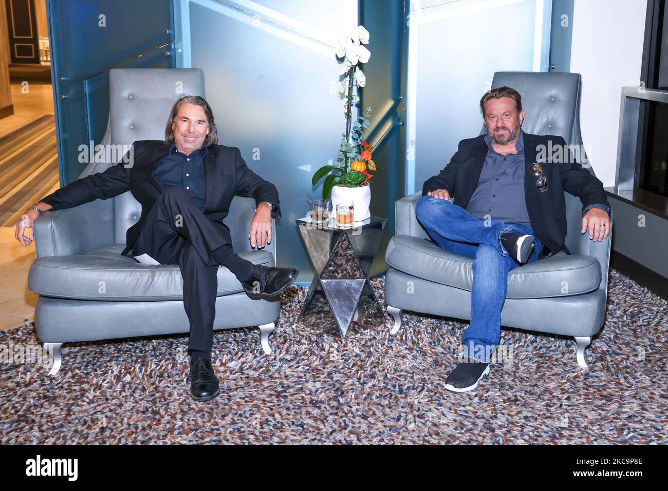 Los Angeles, California, USA. 3rd November, 2022. Mark Hoadley and ...