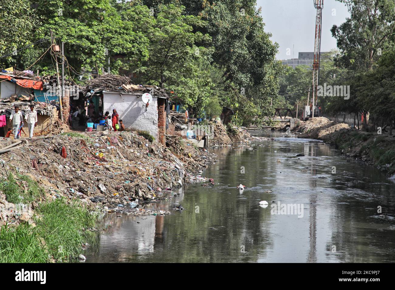 Old delhi delhi india indian slums delhi slums hi-res stock photography ...