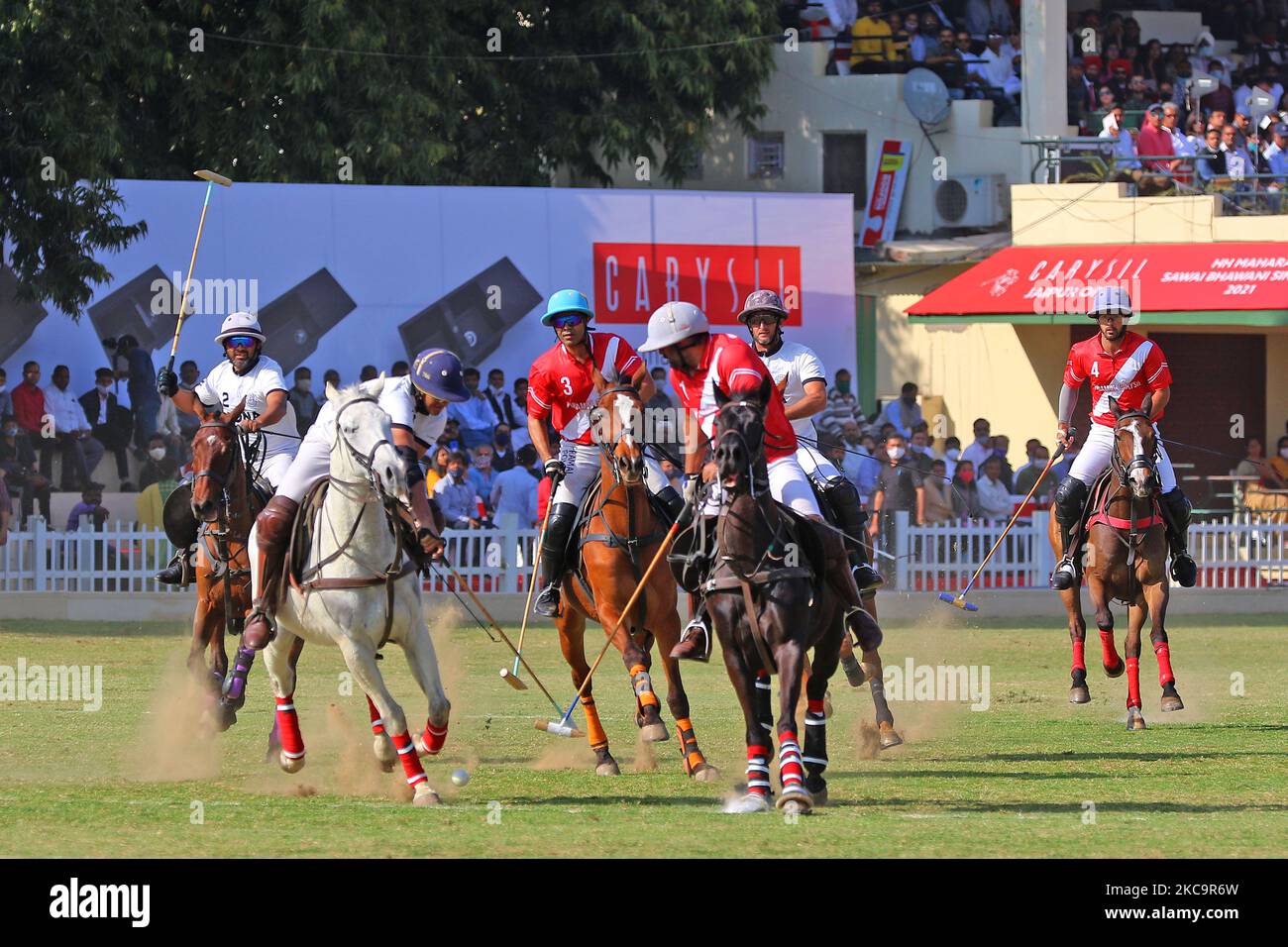 Piramal carysil teams hi-res stock photography and images - Alamy