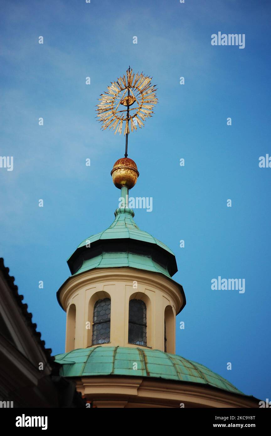 Dome architecture building structure catholic hi-res stock photography ...