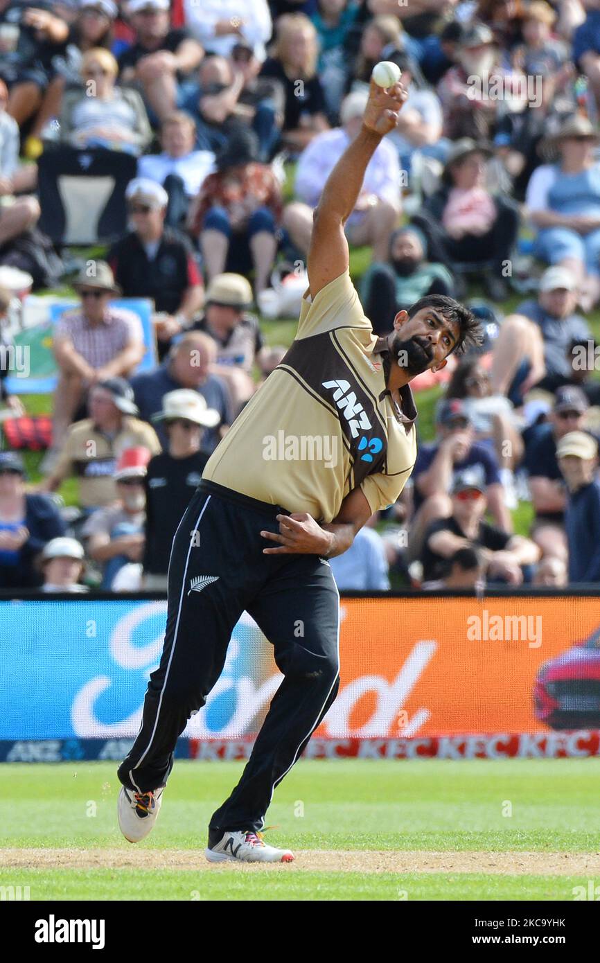 New Zealand's Ish Sodhi delivers a ball during the second Twenty20 ...