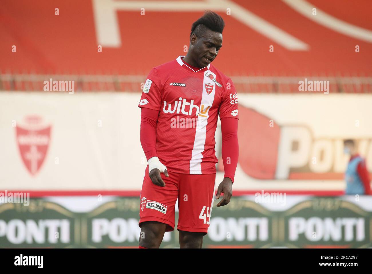 Mario Balotelli of AC Monza shows his dejection during the Serie B ...