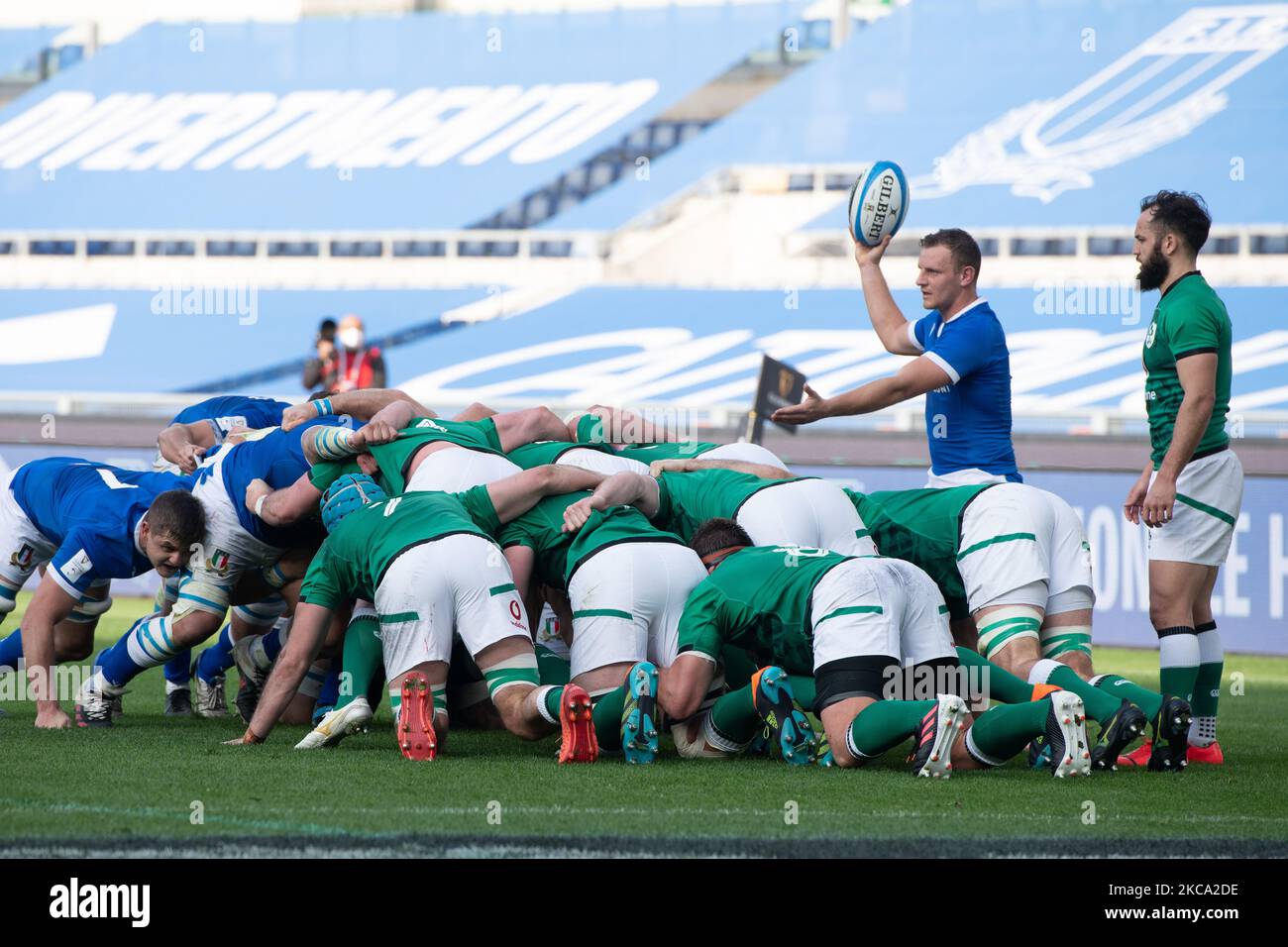 Rugby number 9 scrum hi-res stock photography and images - Alamy