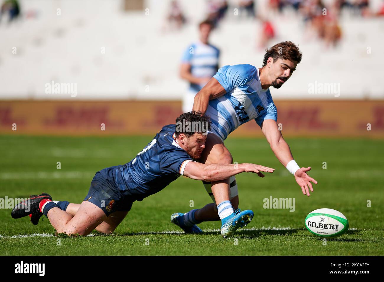 Players In action during the Madrid Rugby 7s match between Spain and ...