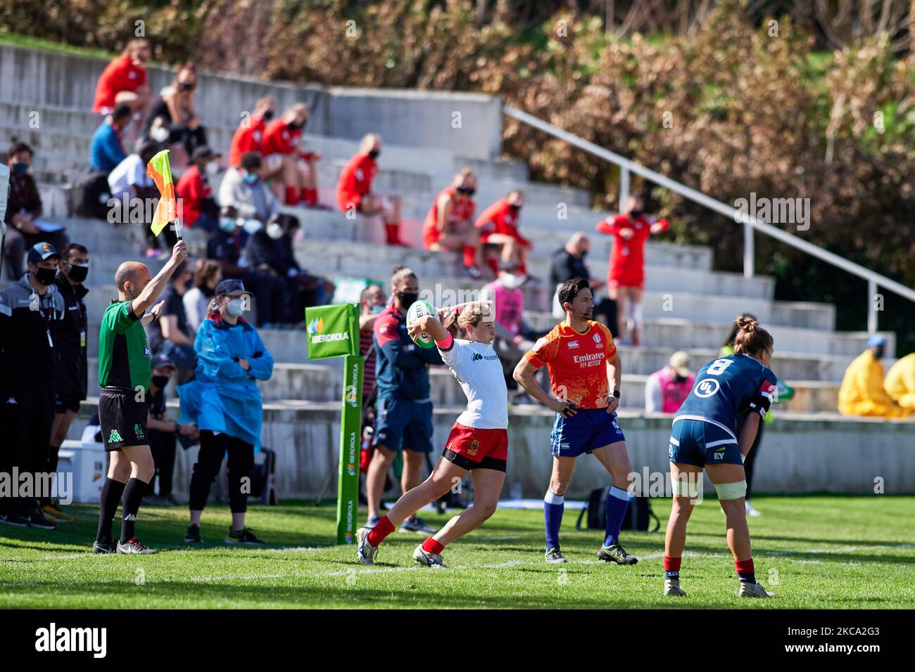 Players In action during the Madrid Rugby 7s match between Spain and ...