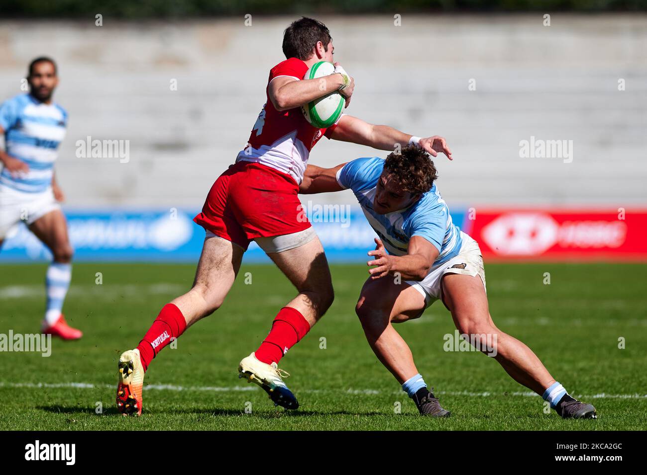 Players In action during the Madrid Rugby 7s match between Argentina ...