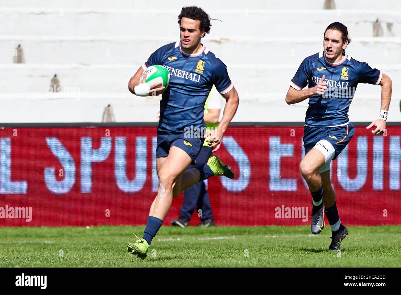 Players In action during the Madrid Rugby 7s match between Chile and ...