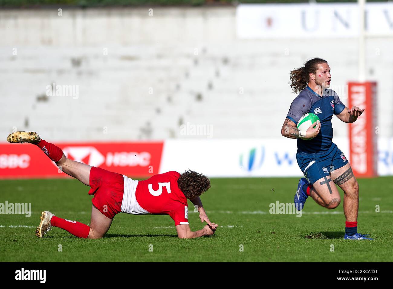 Players In action during the Madrid Rugby 7s match between Portugal and ...