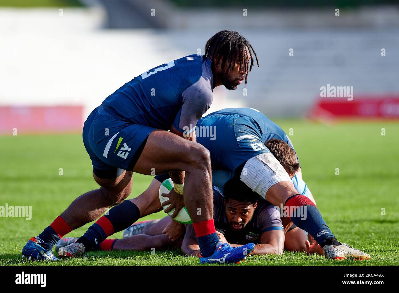 Players In action during the Madrid Rugby 7s match between Argentina ...