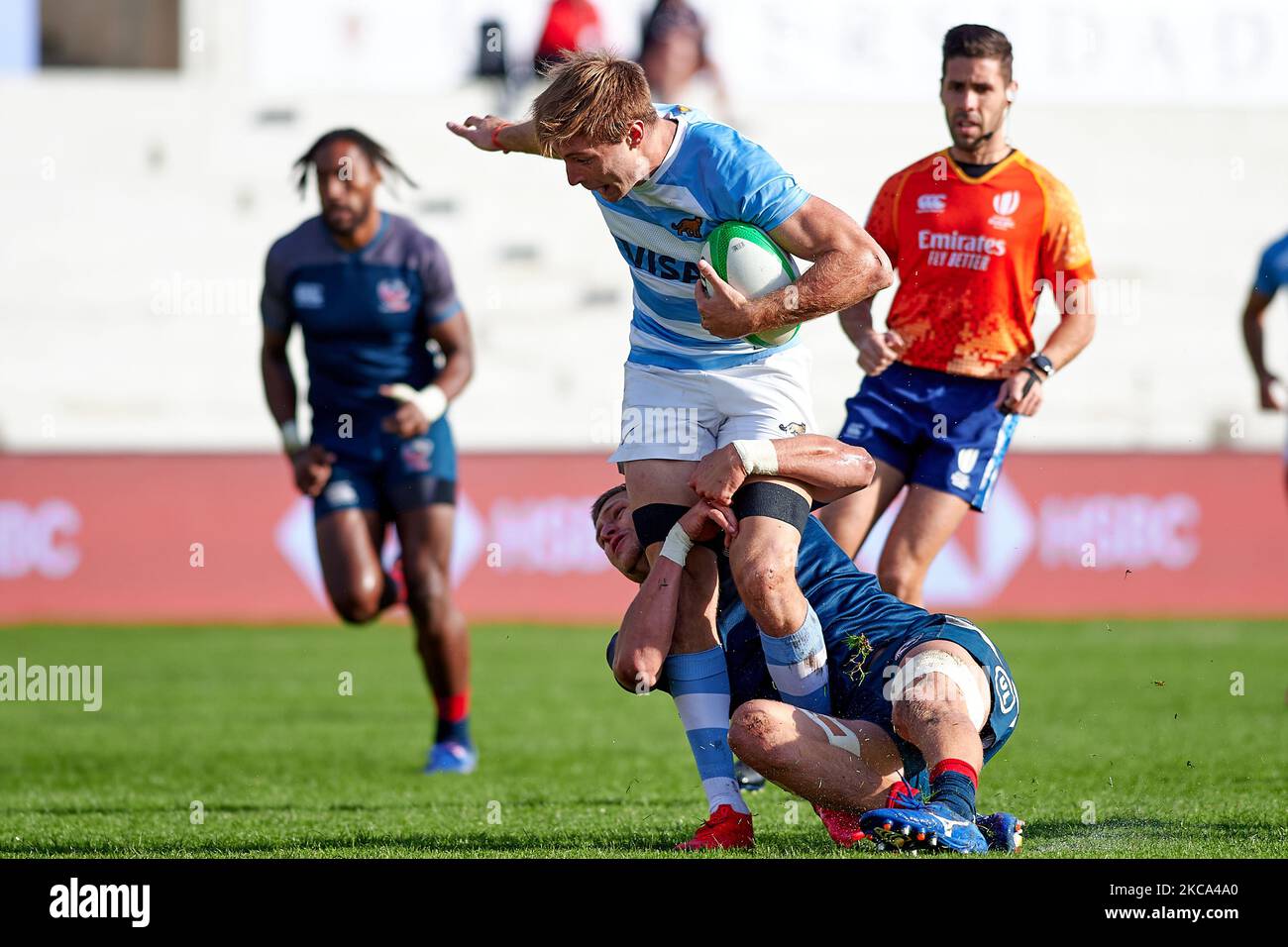 Players In action during the Madrid Rugby 7s match between Argentina ...