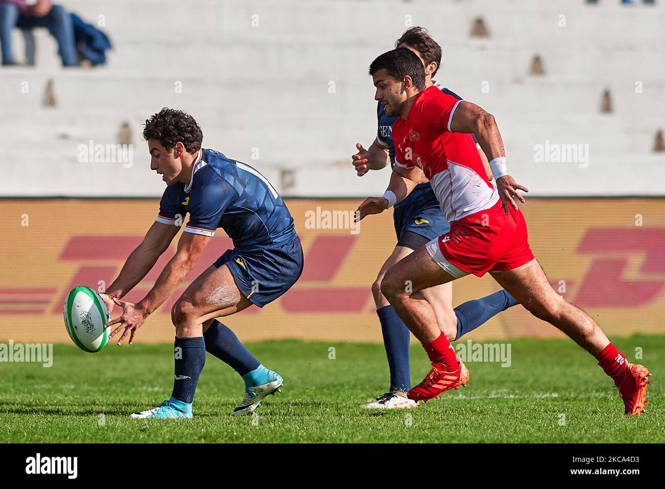 Players In action during the Madrid Rugby 7s match between Spain and ...