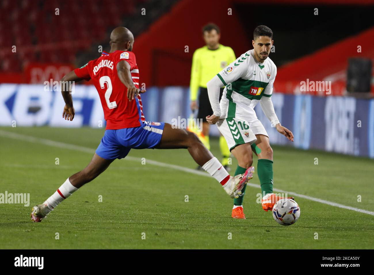 Football stadiums hi-res stock photography and images - Alamy