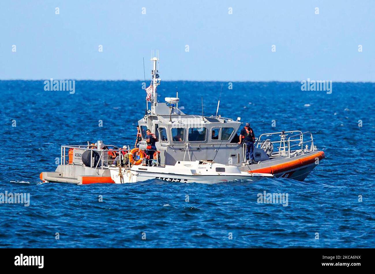 Cuban coast guard hi-res stock photography and images - Alamy