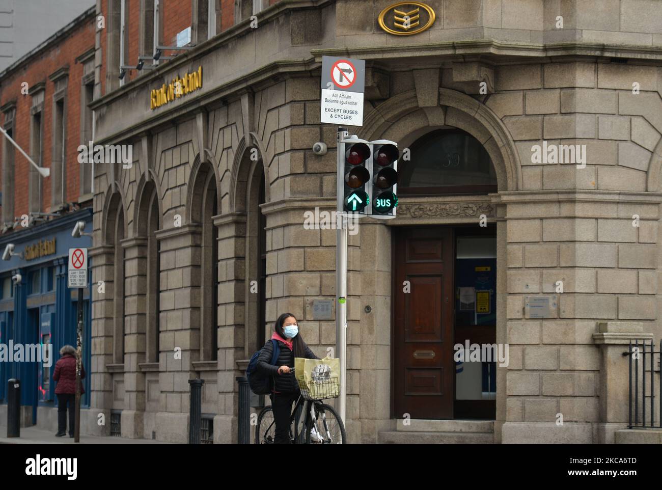 Abank of ireland branch hi-res stock photography and images - Alamy