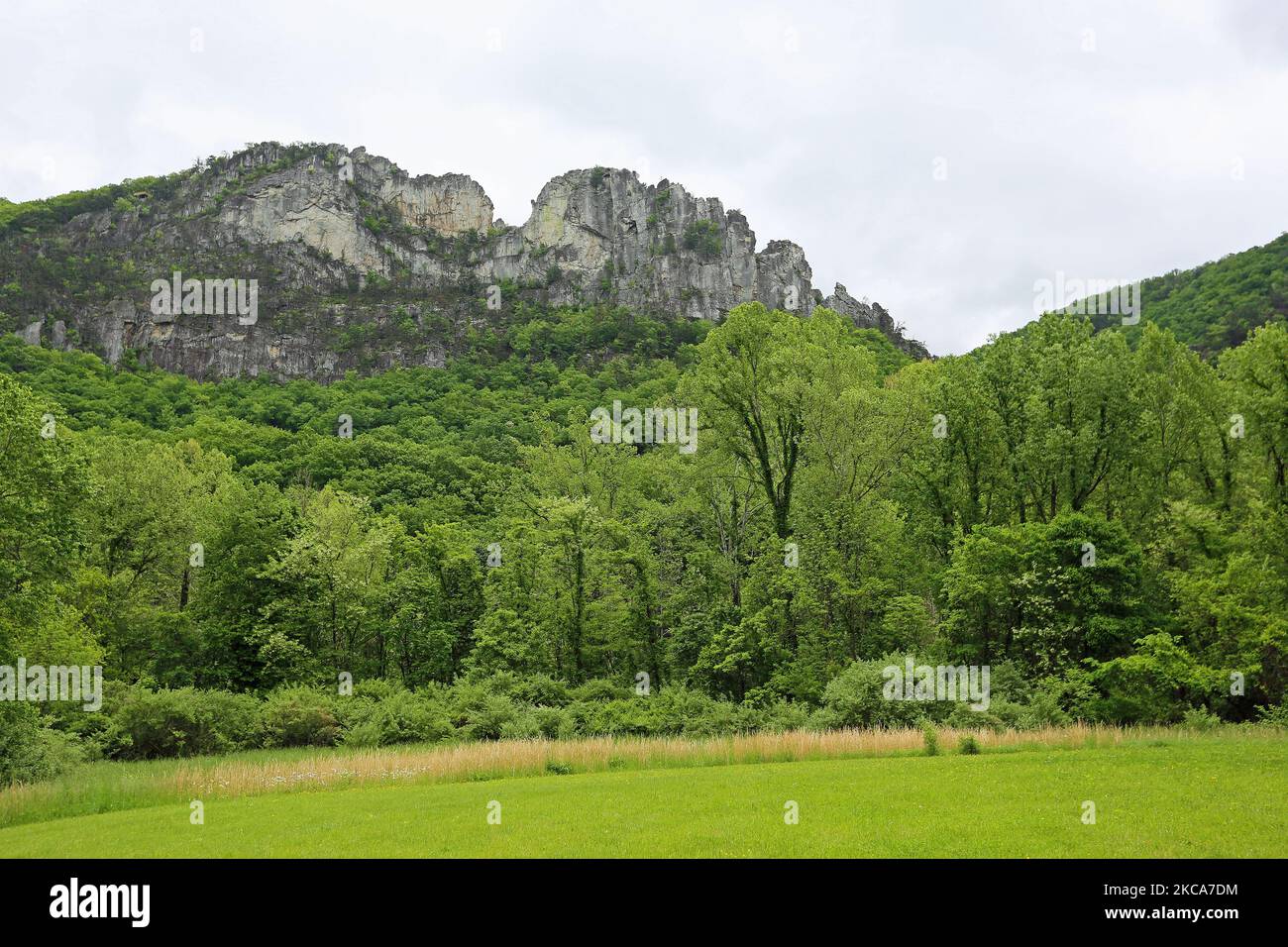 Landscape with Seneca Rocks - West Virginia Stock Photo - Alamy