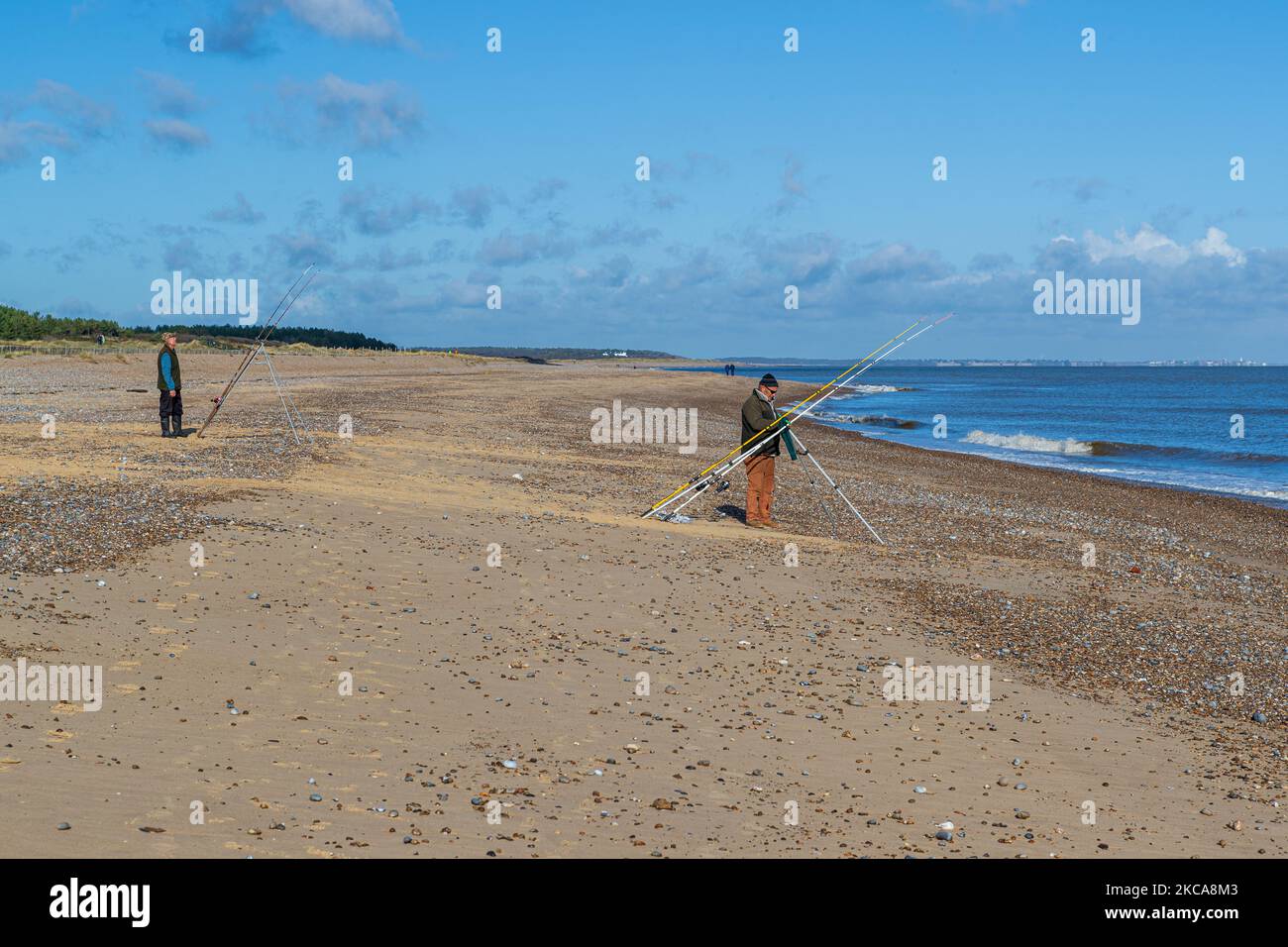 anglers on the beach at sizewell suffolk Stock Photo - Alamy