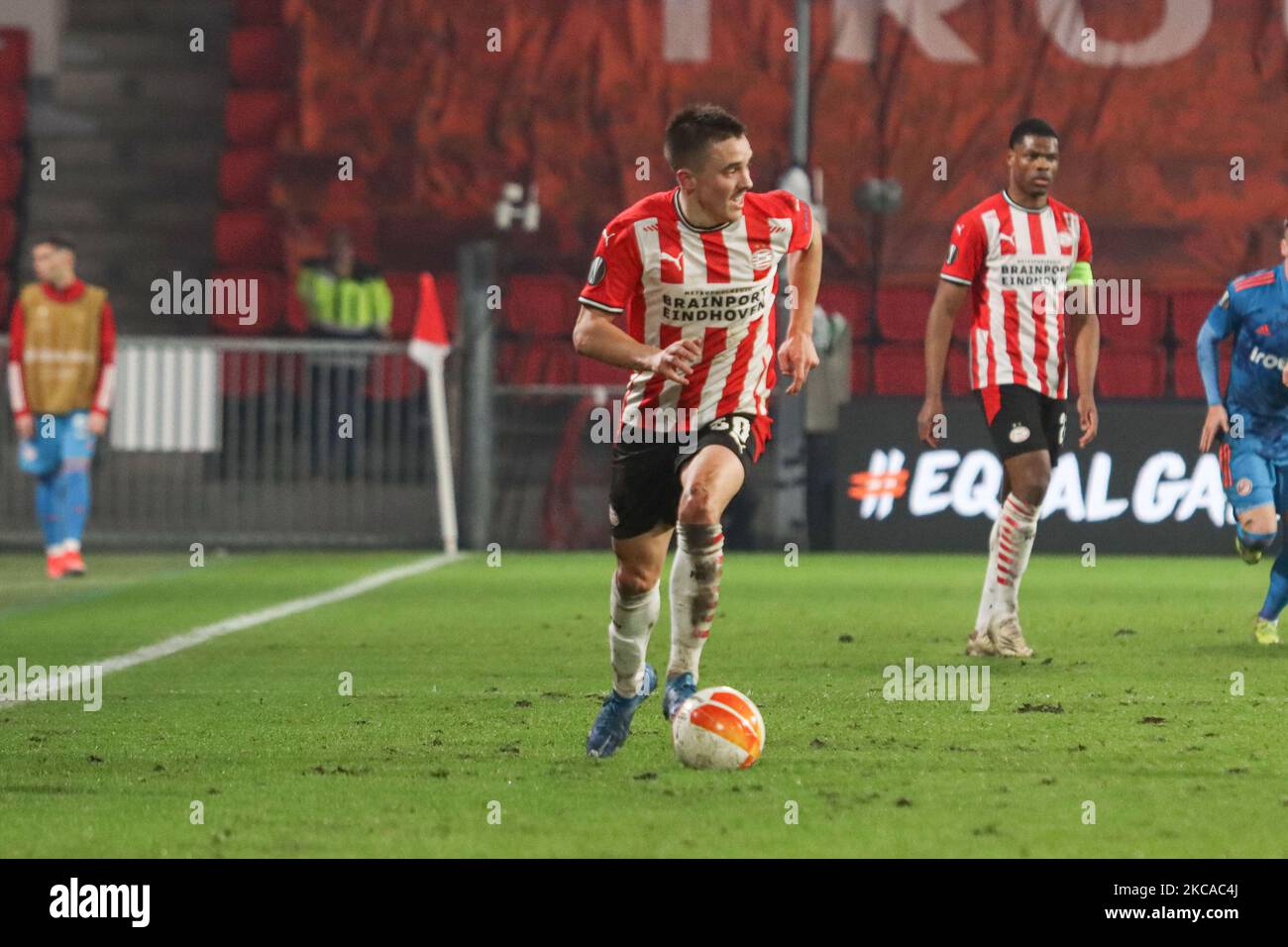 Ryan thomas hi-res stock photography and images - Alamy