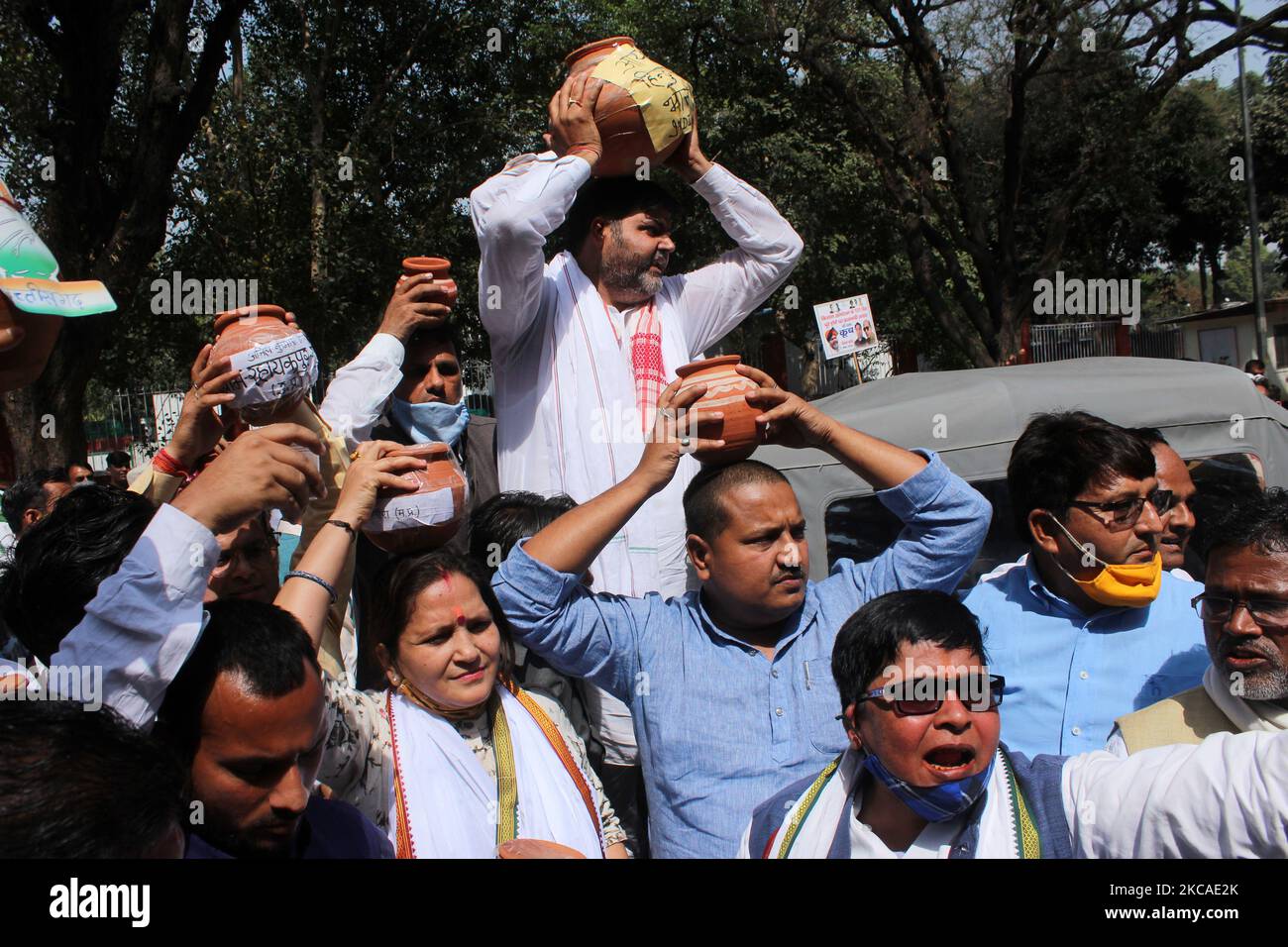 Indian farm workers protest hi-res stock photography and images - Alamy