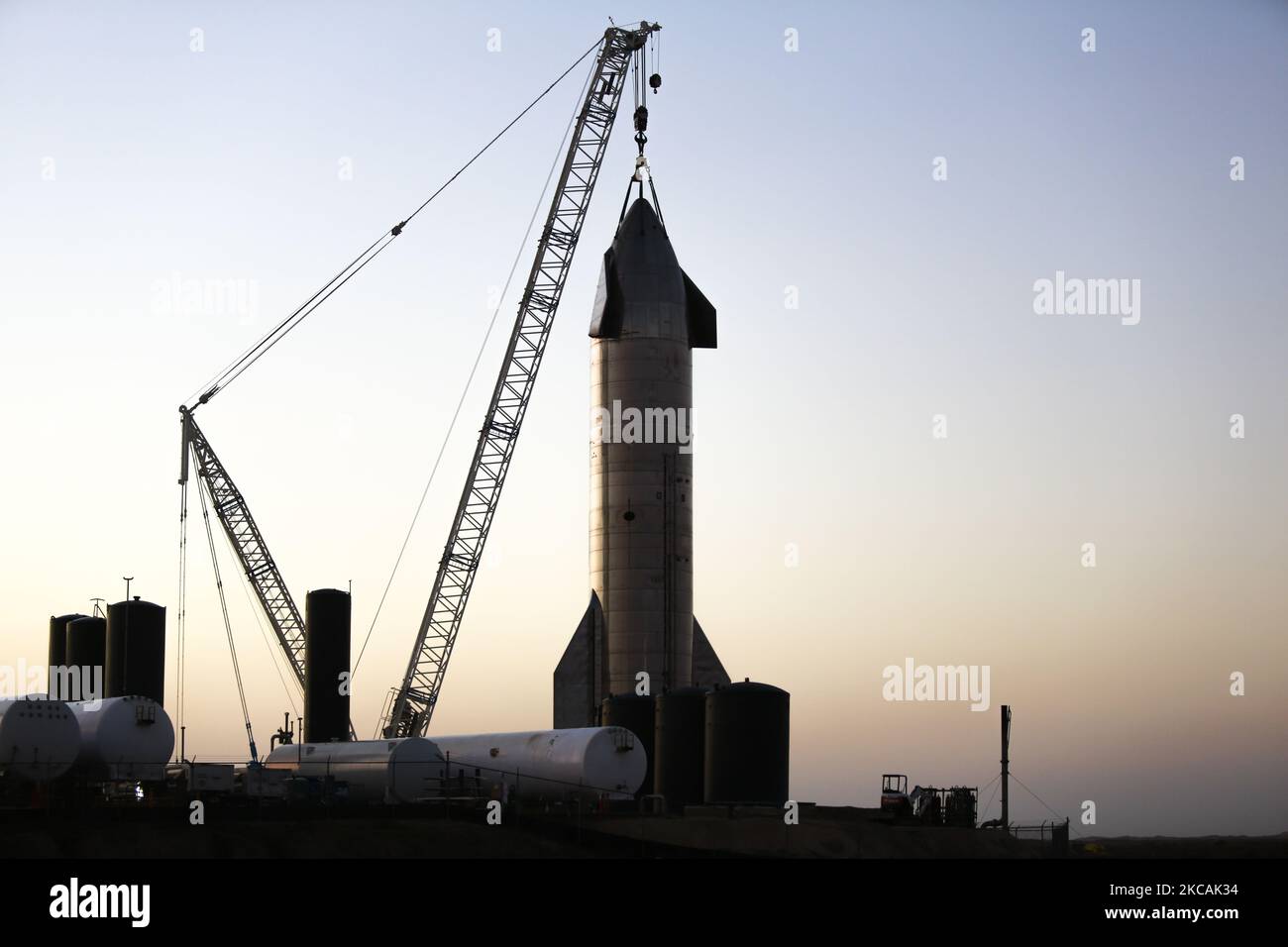 Spacex starship sn 11 hi-res stock photography and images - Alamy