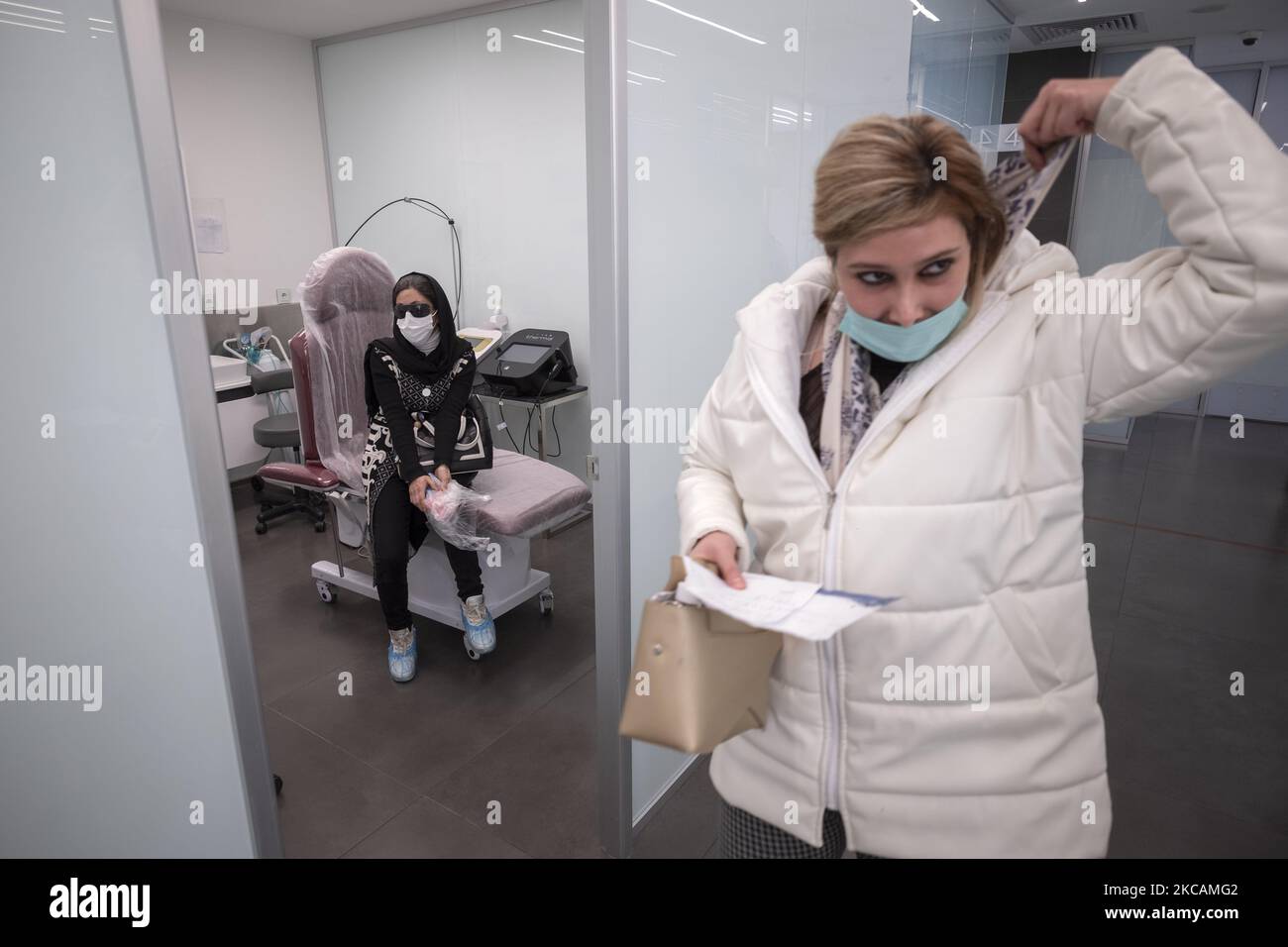 Treatment of women in iran hi-res stock photography and images - Alamy