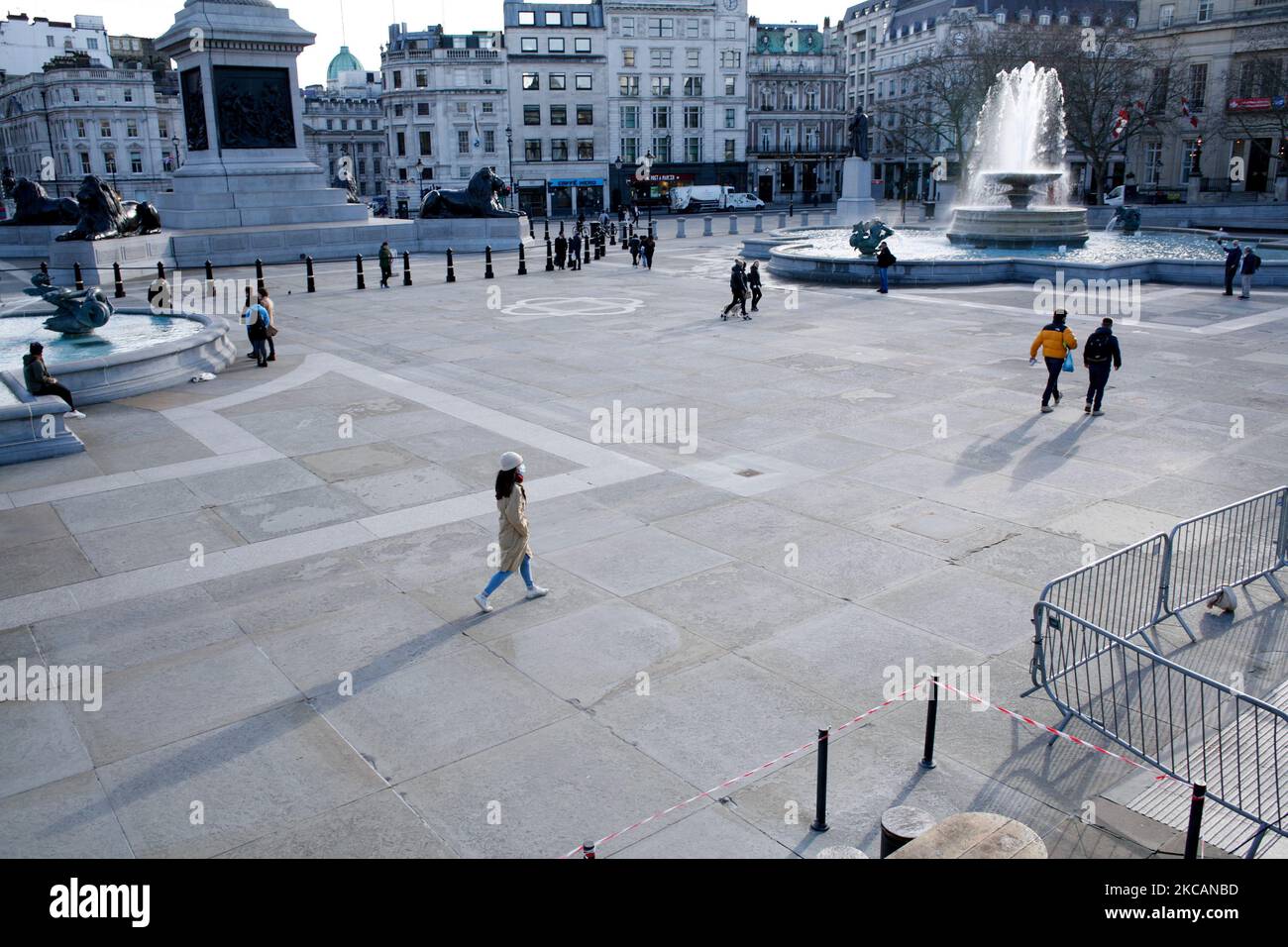 Closed trafalgar square hi-res stock photography and images - Alamy