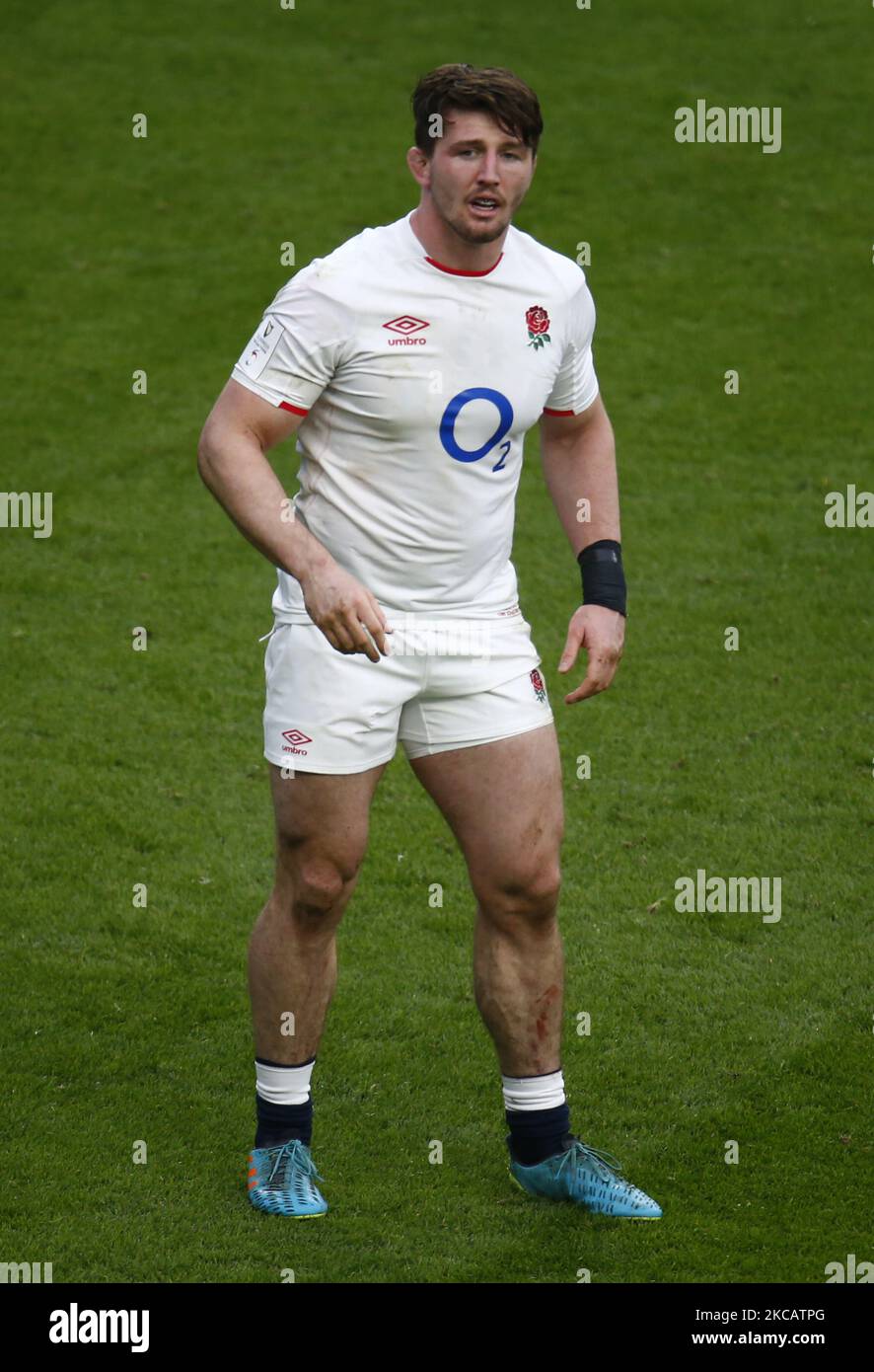 Tom Curry of England during Guinness 6 Nations between England and ...