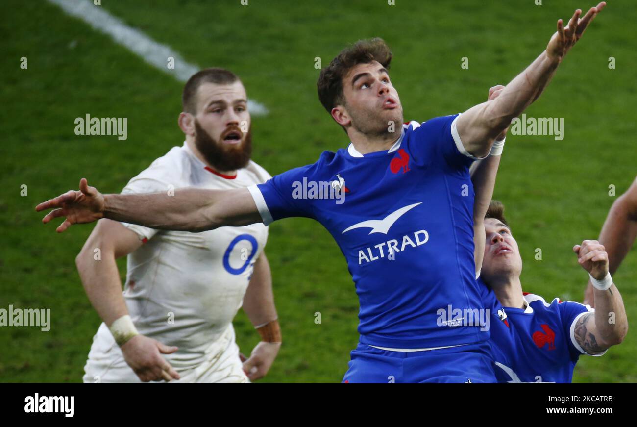 Damian Penaud of France during Guinness 6 Nations between England and ...
