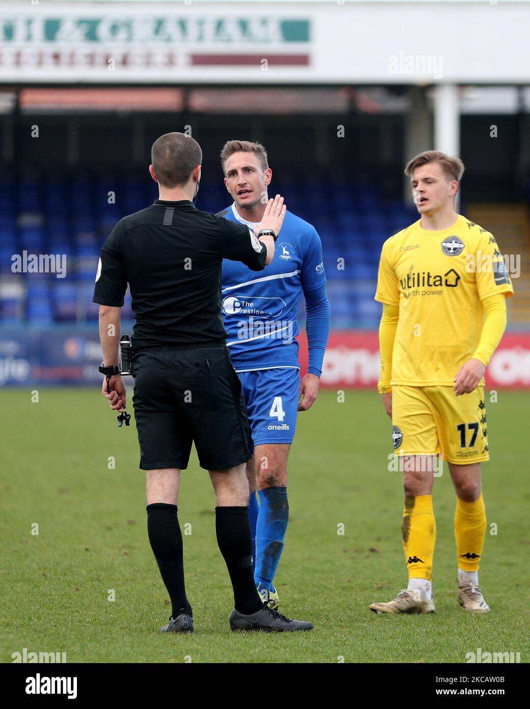 Referee gary hi-res stock photography and images - Alamy