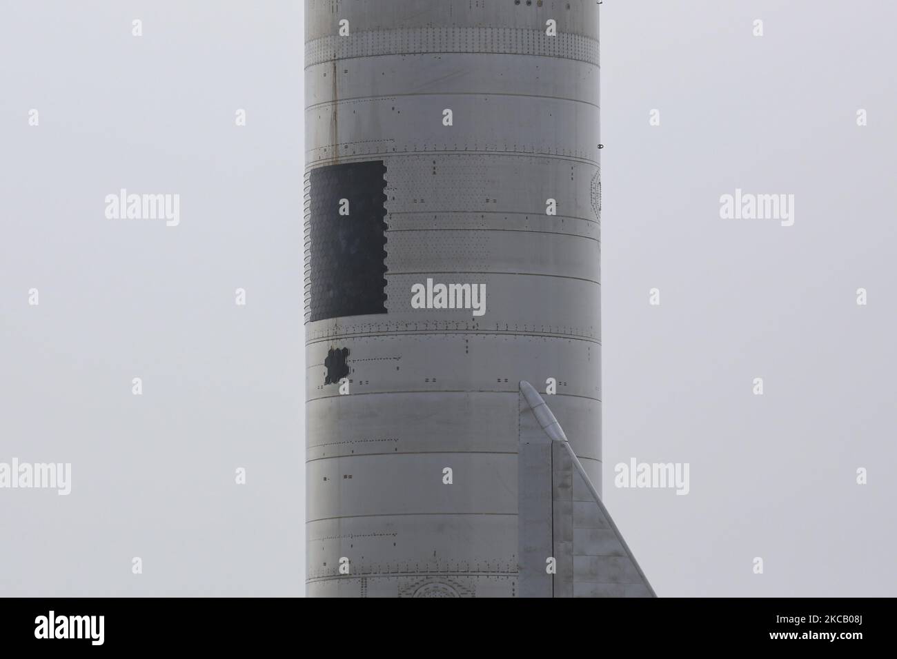Thermal protection tiles on SpaceX's newest Starship prototype, SN11 ...