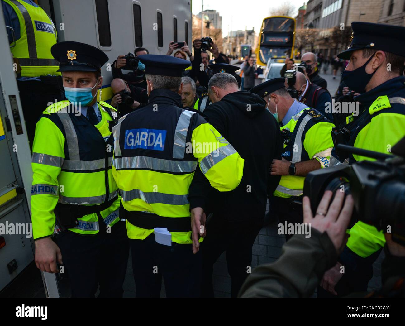 Irish police garda woman hi-res stock photography and images - Alamy