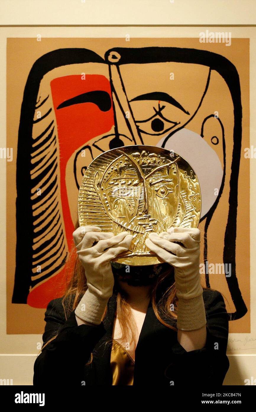 Portrait de pablo picasso hi-res stock photography and images - Alamy