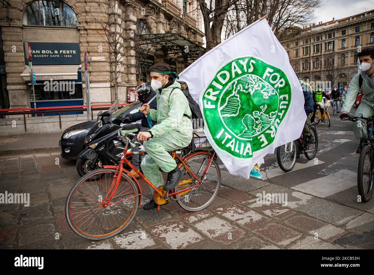The “Bike Strike” protest by the italian Fridays for Future activists ...